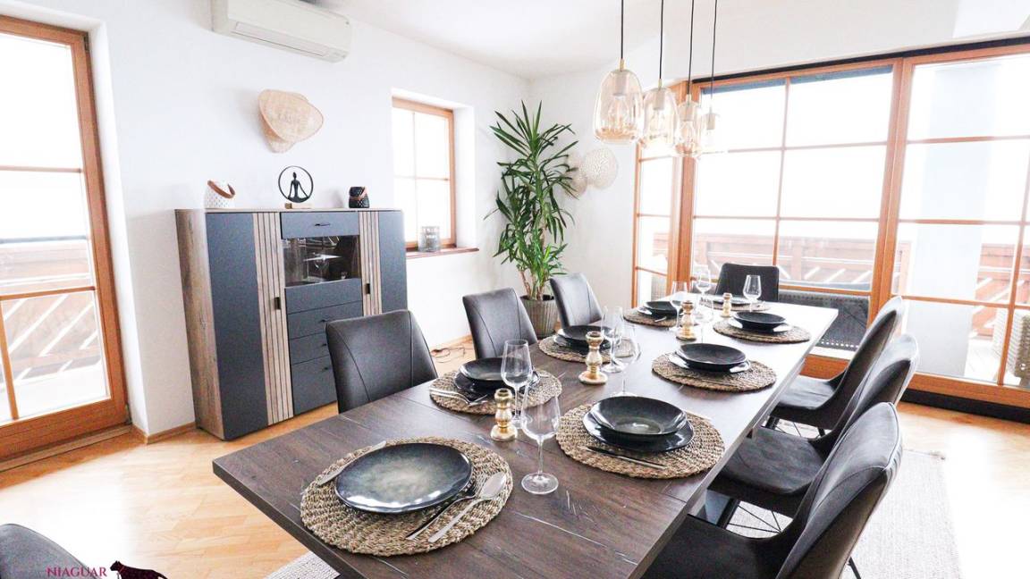 120 M² Ferienwohnung ∙ 2 Schlafzimmer ∙ 6 Gäste - Mondsee