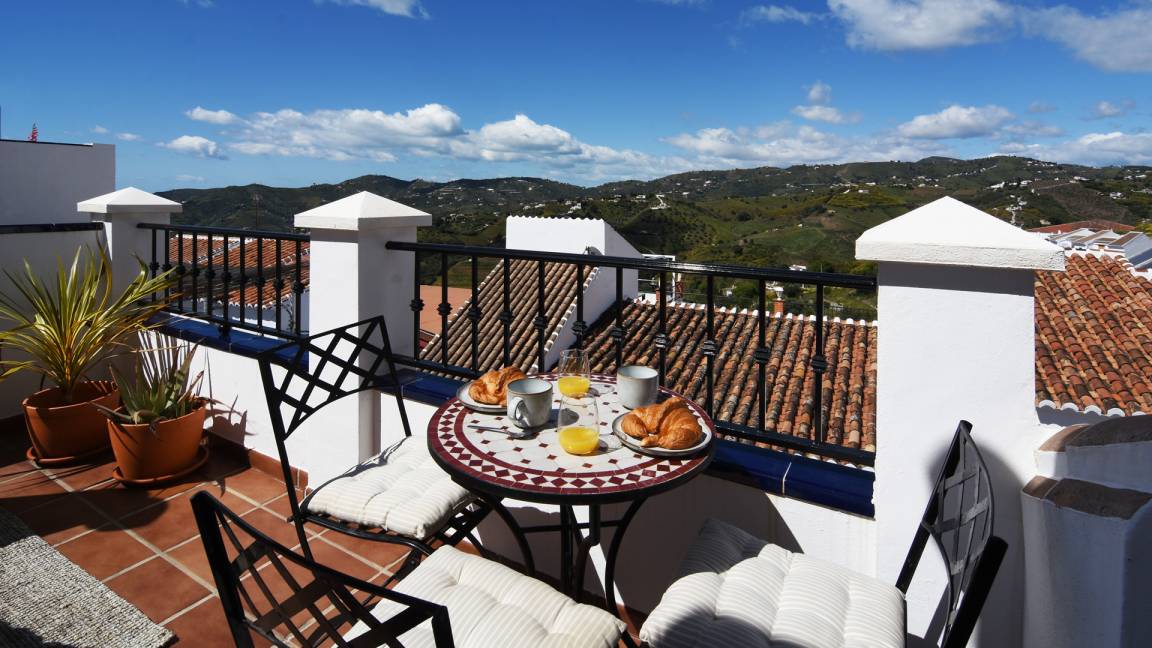 100 M² Apartamento ∙ 2 Habitaciones ∙ 4 Huéspedes - Frigiliana