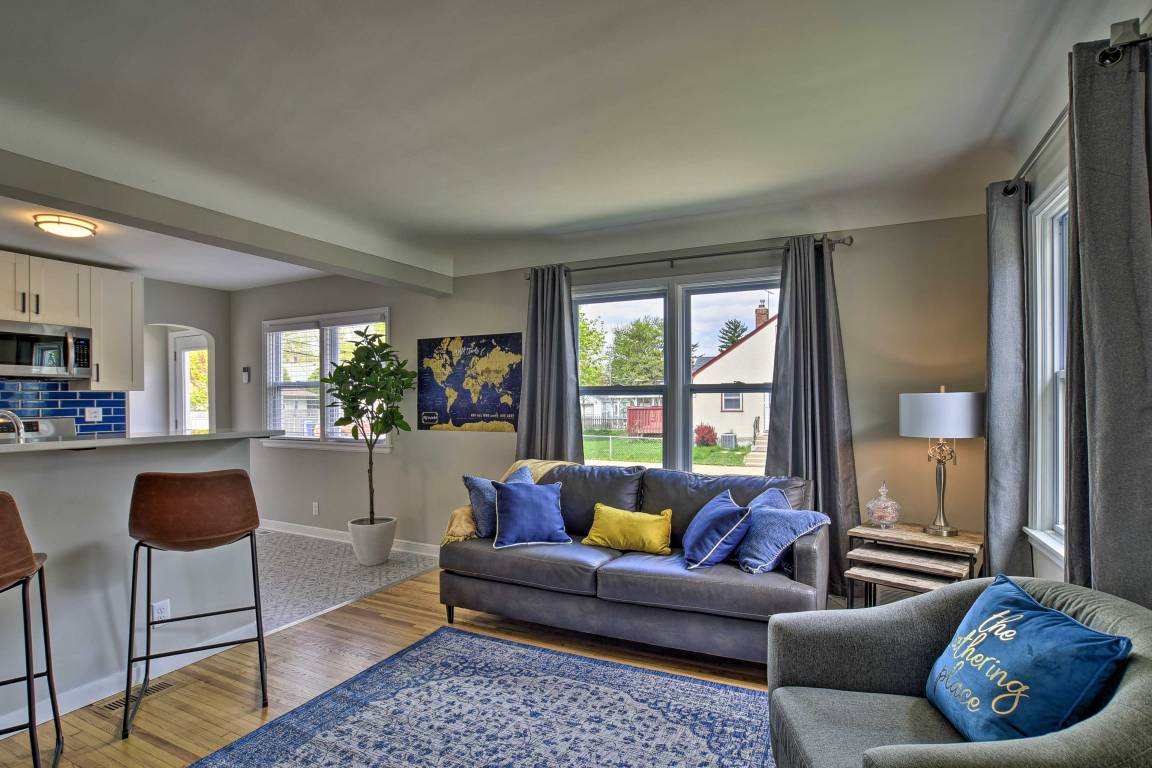 83 M² House ∙ 2 Bedrooms ∙ 4 Guests - Minneapolis