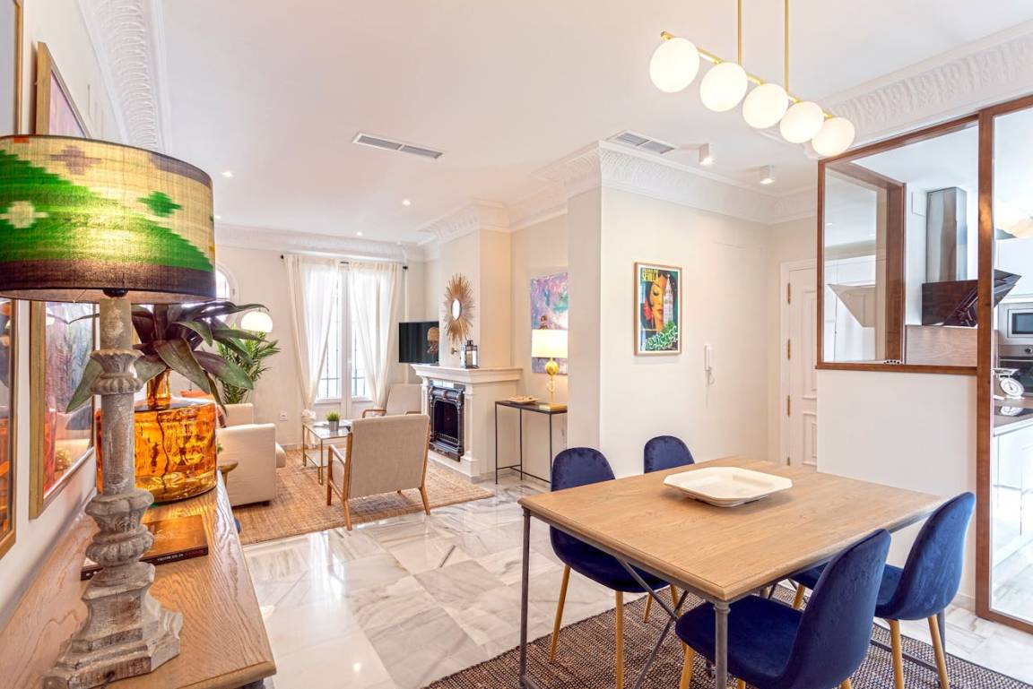 80 M² Appartement ∙ 2 Chambres ∙ 5 Personnes - Séville