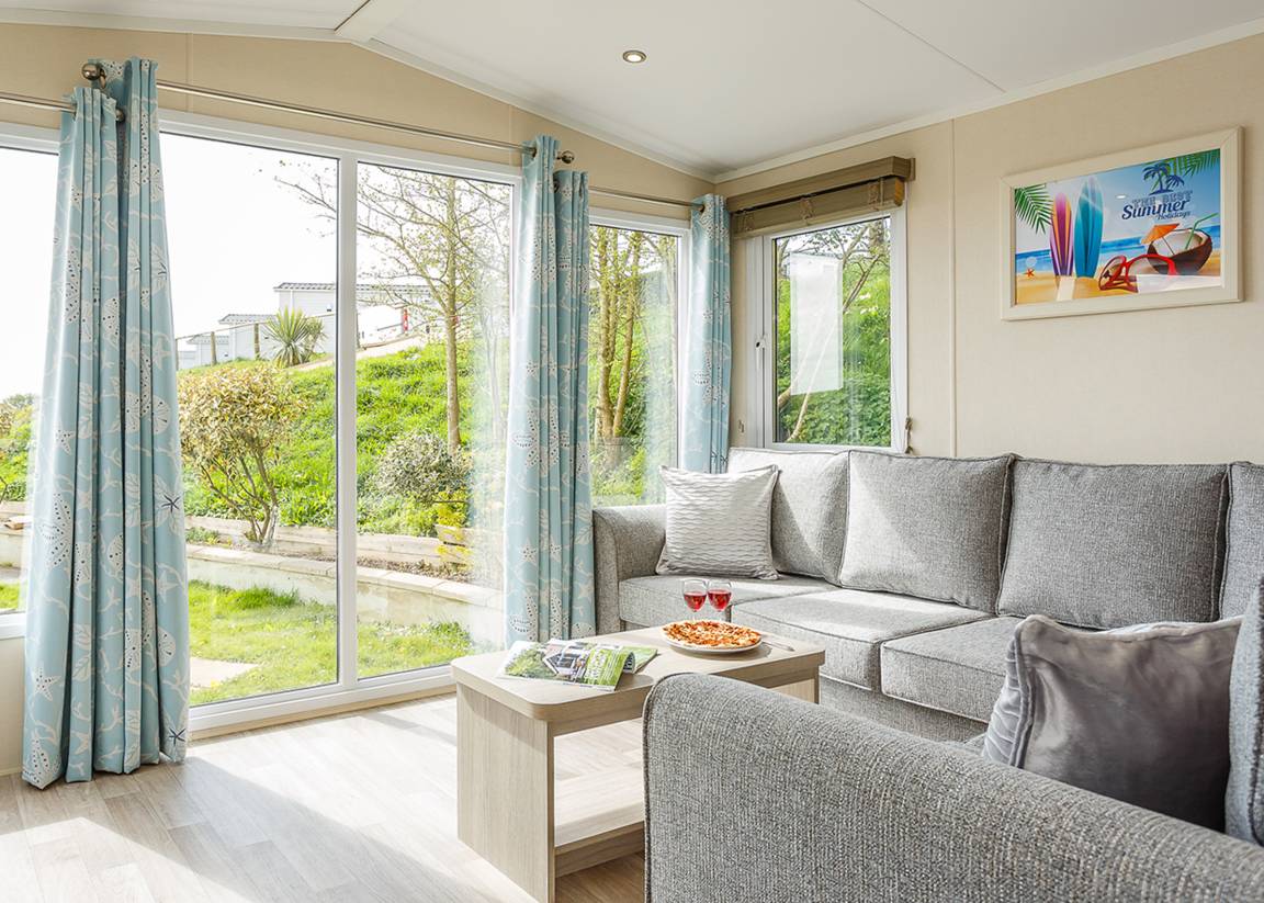 Caravan ∙ 2 Bedrooms ∙ 4 Guests - Bude