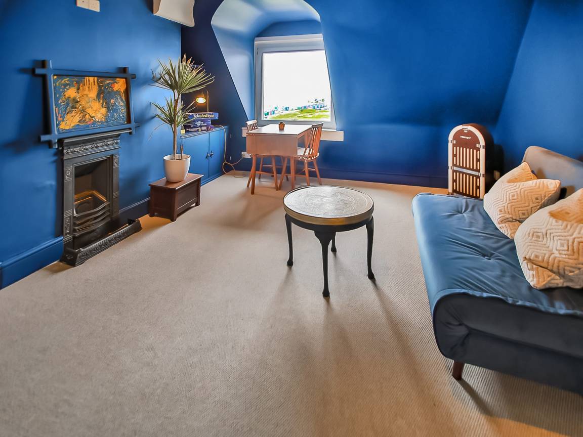 Cottage ∙ 2 Bedrooms ∙ 3 Guests - Battle