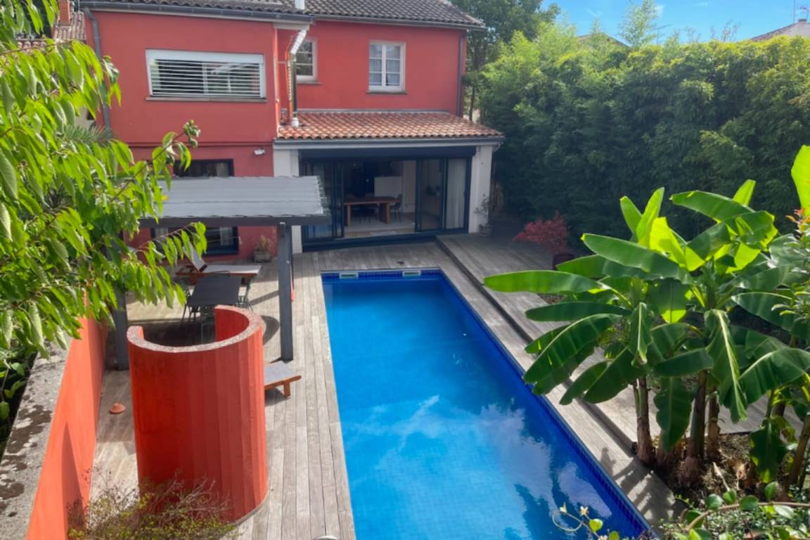 210 M² Maison De Vacances ∙ 4 Chambres ∙ 8 Personnes - Toulouse