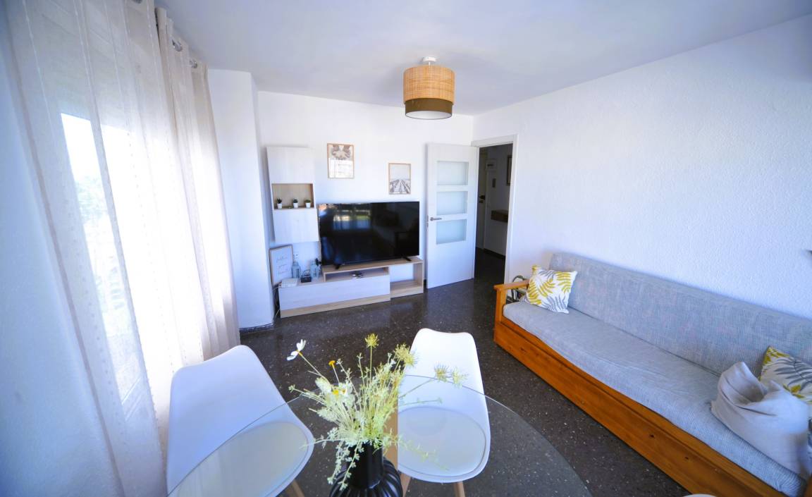 60 M² Apartamento ∙ 2 Habitaciones ∙ 6 Huéspedes - Benicasim