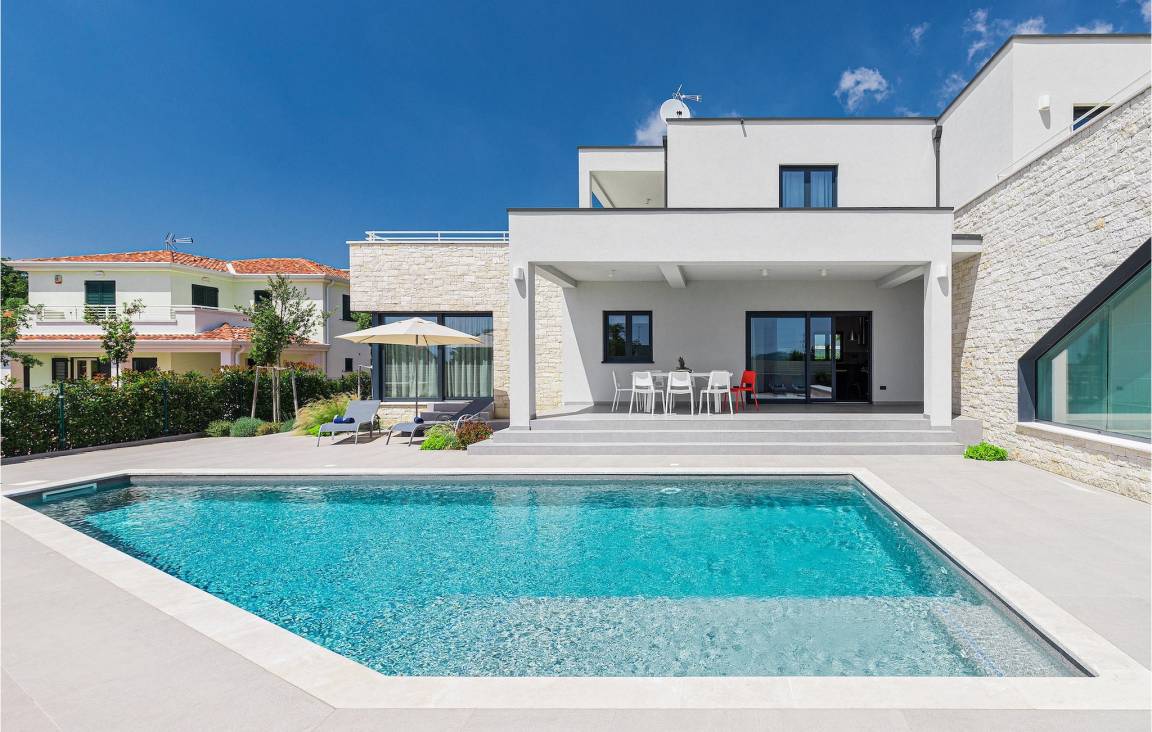 280 M² Casa ∙ 4 Habitaciones ∙ 10 Huéspedes - Poreč