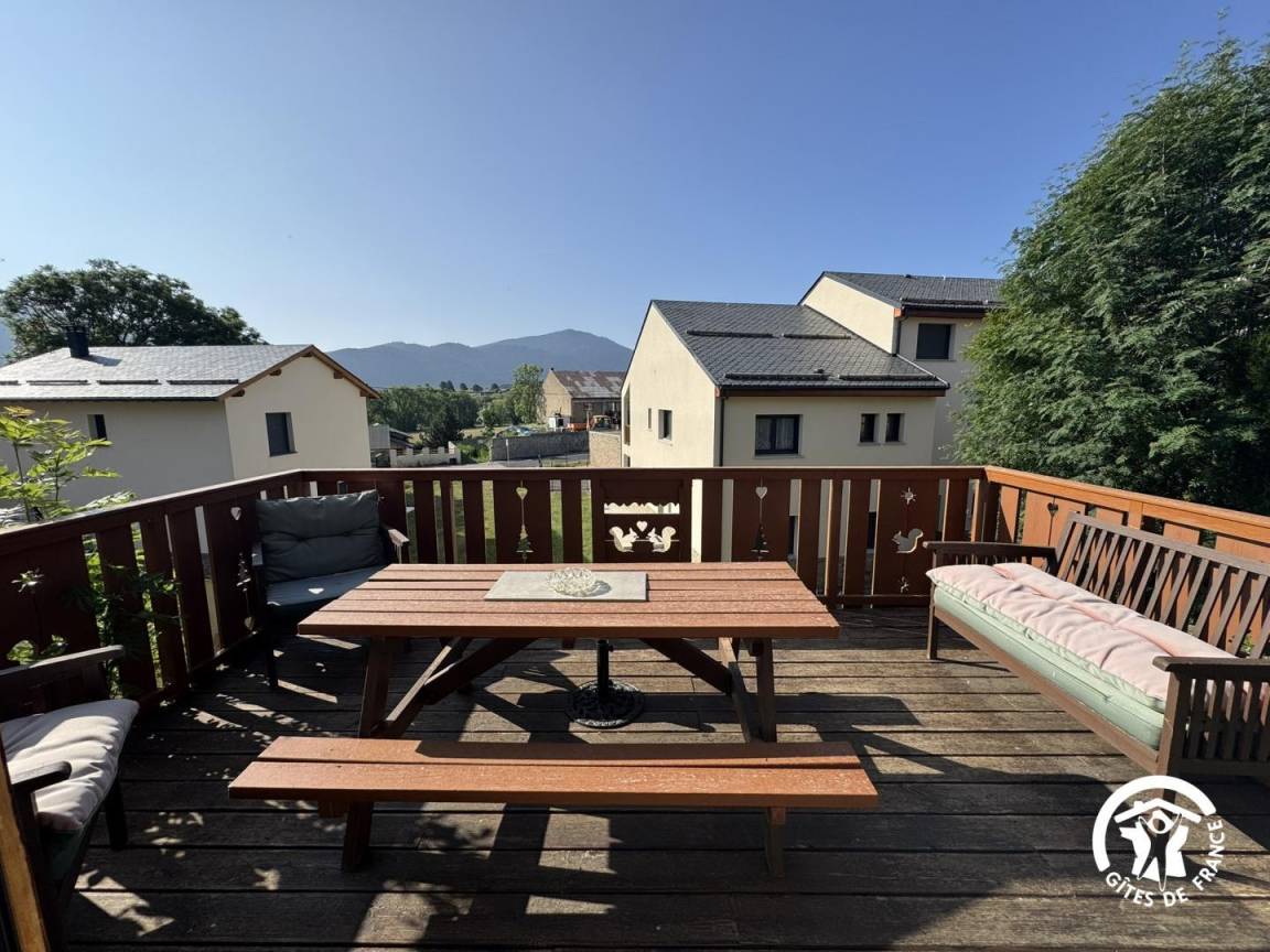 105 M² Gîte ∙ 3 Chambres ∙ 6 Personnes - Les Angles