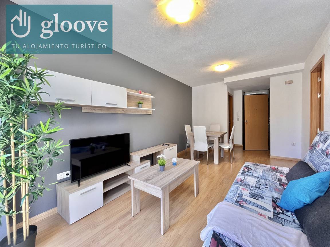80 M² Apartment ∙ 1 Bedroom ∙ 4 Guests - Benidorm