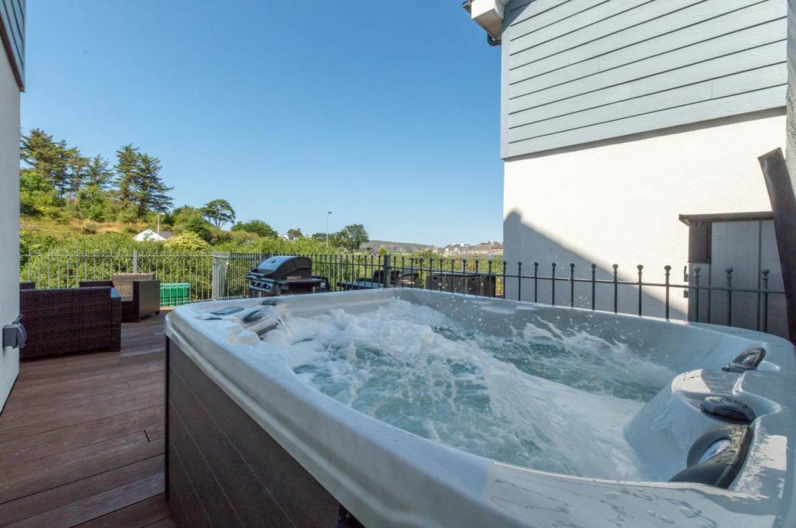 Cottage ∙ 3 Bedrooms ∙ 6 Guests - Abersoch