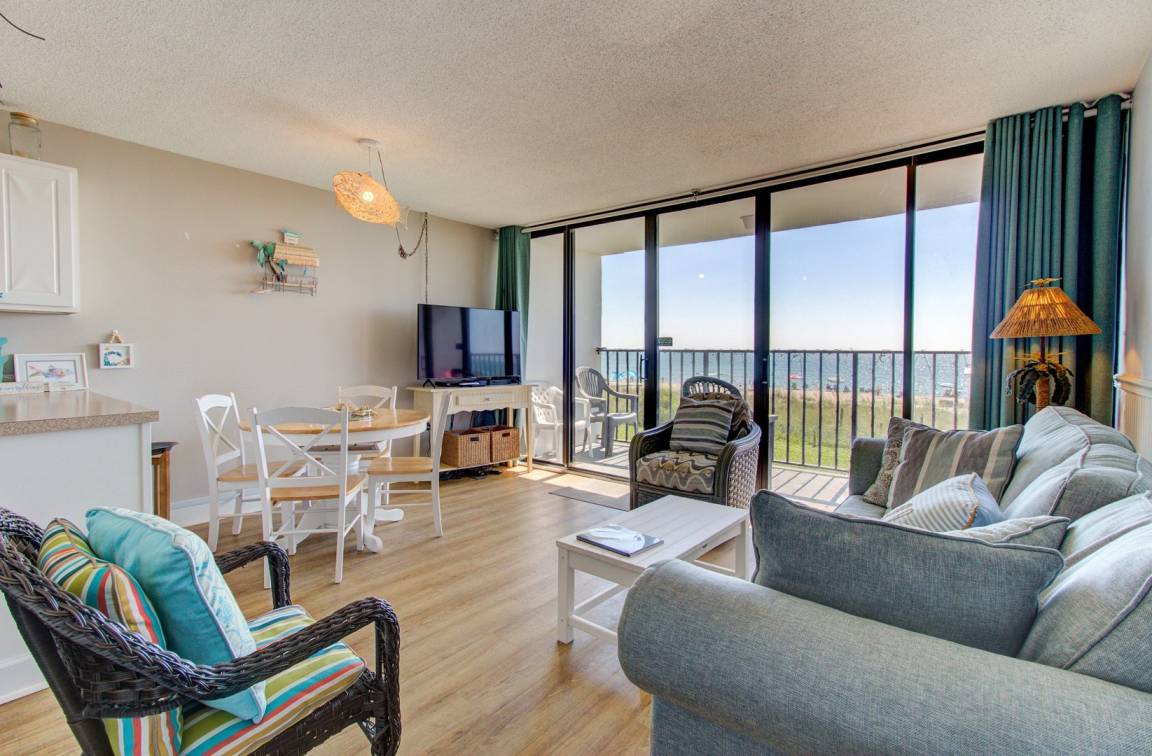 61 M² Condo ∙ 1 Bedroom ∙ 6 Guests - Kure Beach, NC