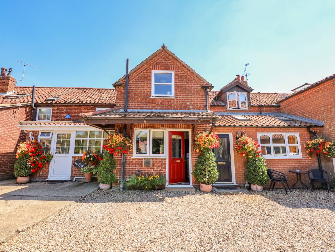 Cottage ∙ 2 Bedrooms ∙ 4 Guests - Swaffham