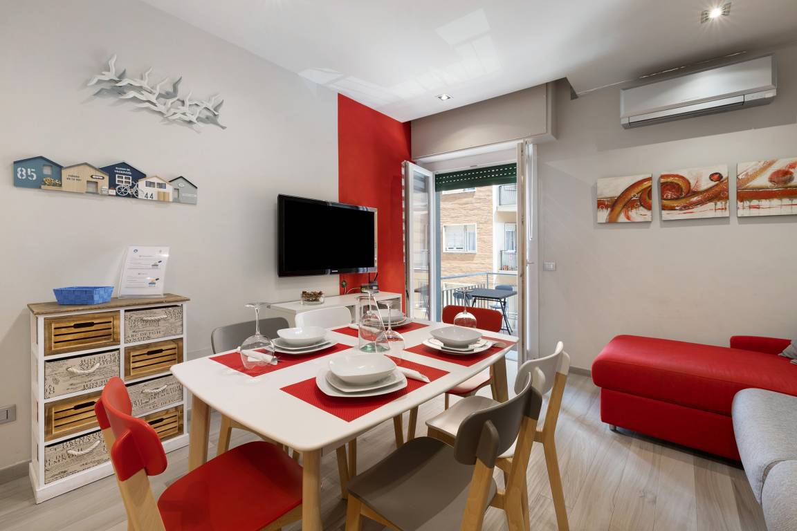 65 M² Appartamento ∙ 2 Camere Da Letto ∙ 5 Ospiti - Savona