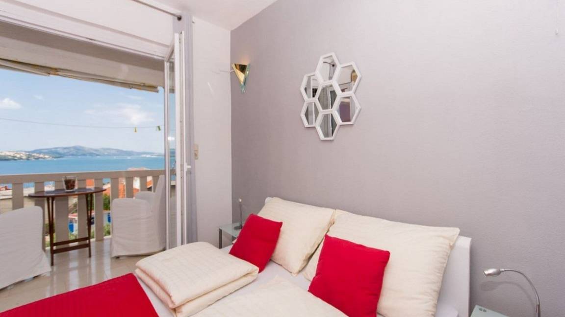 28 M² Apartment ∙ 2 Guests - Okrug Gornji
