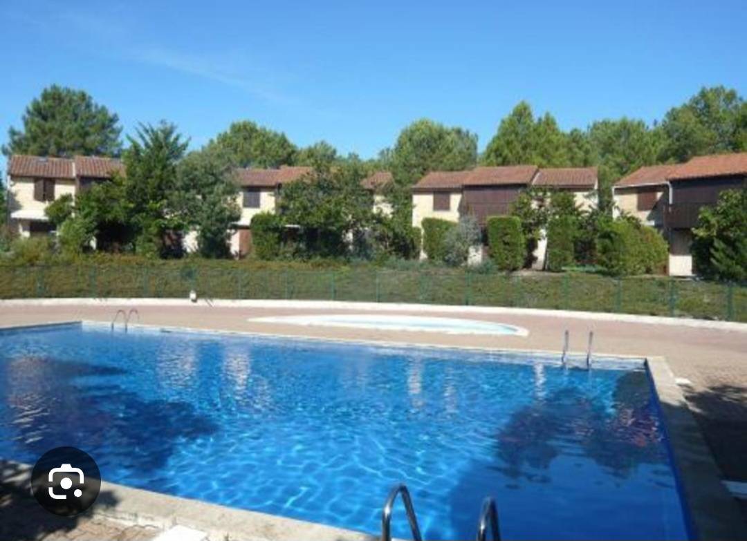 40 M² Ferienhaus ∙ 2 Schlafzimmer ∙ 4 Gäste - Lacanau