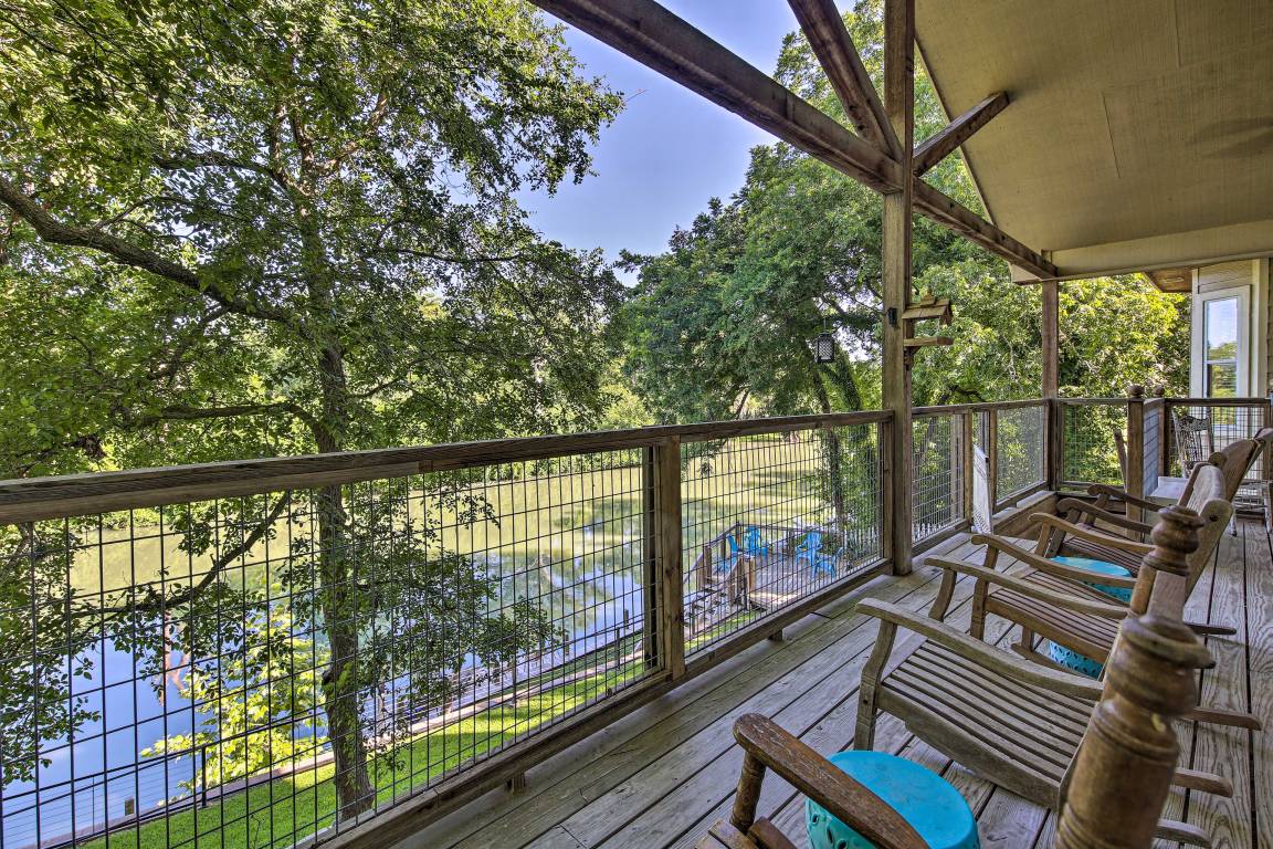 252 M² House ∙ 4 Bedrooms ∙ 10 Guests - Seguin, TX