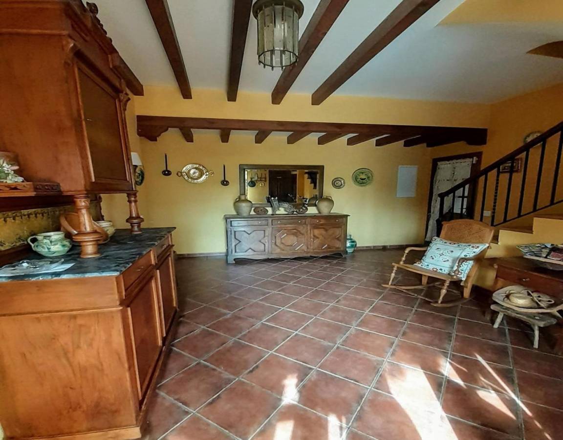 400 M² Ferienhaus ∙ 6 Schlafzimmer ∙ 12 Gäste - La Estrella