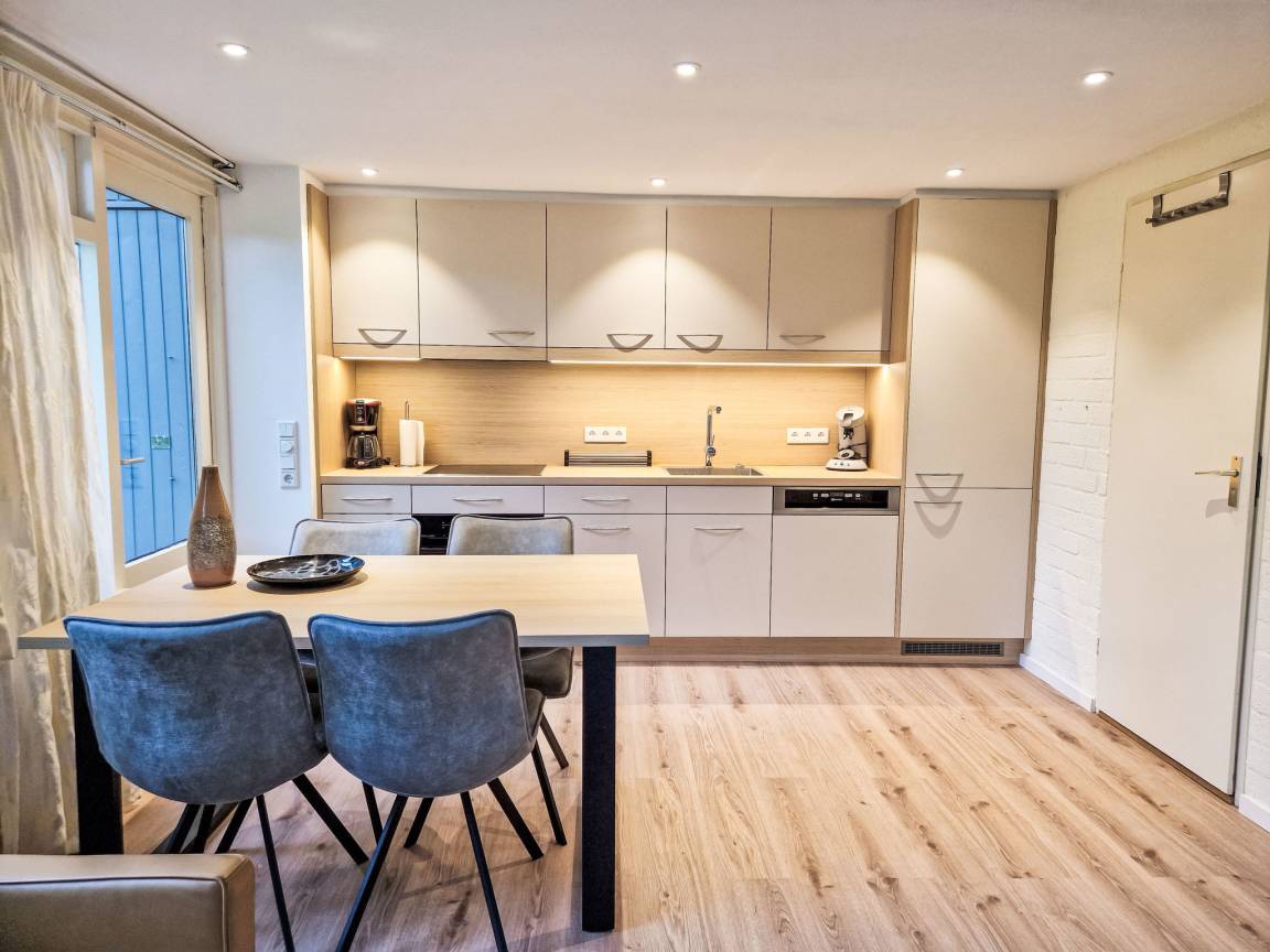65 M² House ∙ 2 Bedrooms ∙ 4 Guests - Zierikzee