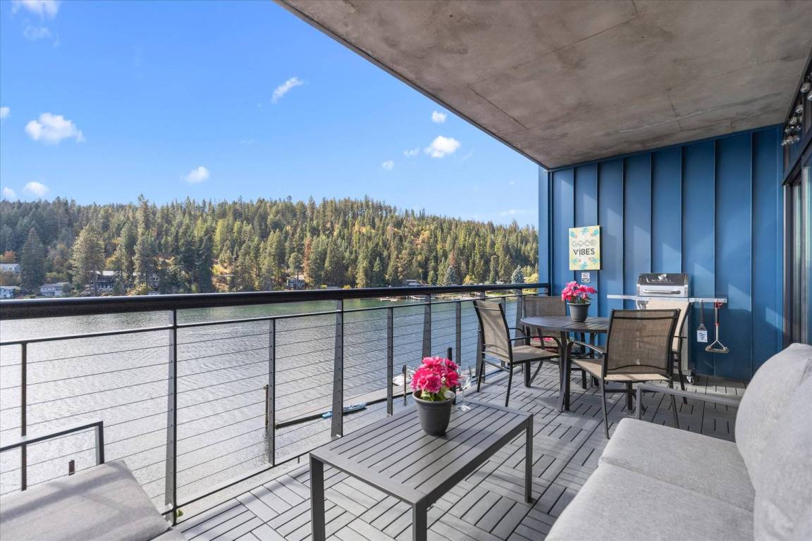 119 M² Condo ∙ 2 Bedrooms ∙ 5 Guests - Coeur d'Alene, ID