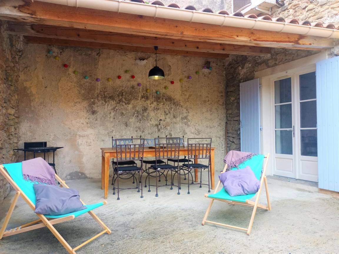 72 M² Gîte ∙ 2 Chambres ∙ 5 Personnes - Malaucène
