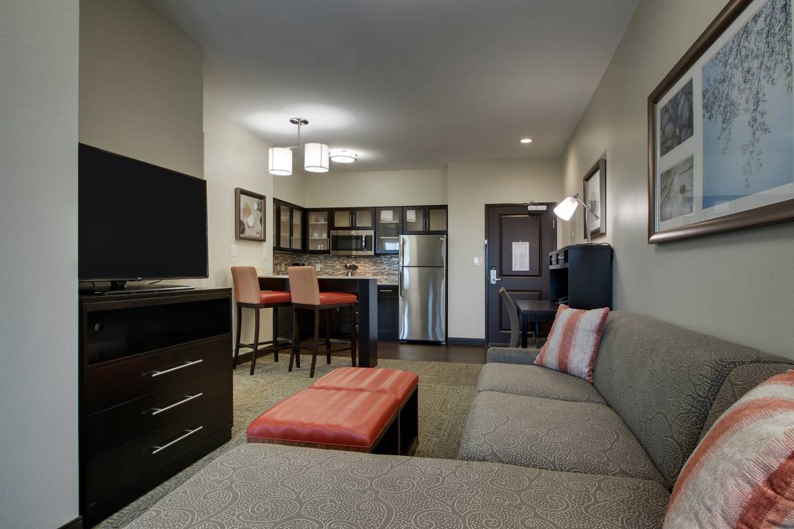 Condo ∙ 1 Bedroom ∙ 5 Guests - Lewisville, TX