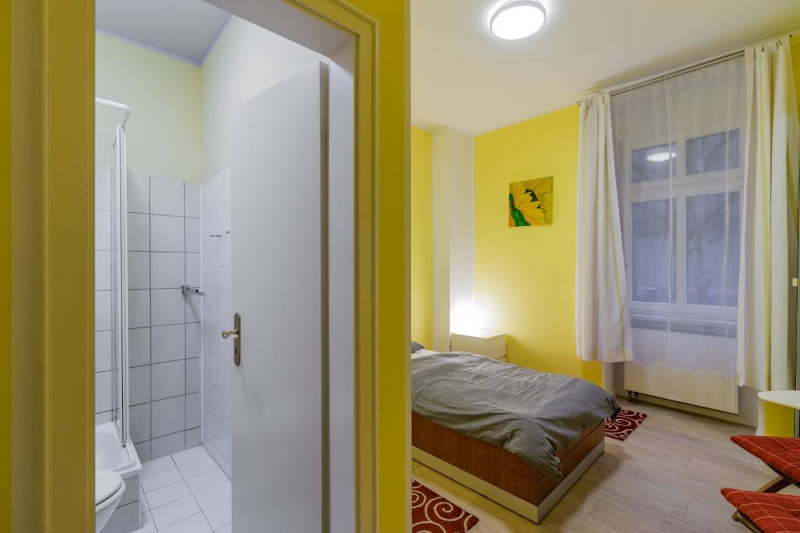 18 M² Ferienwohnung ∙ 2 Gäste - Berlin