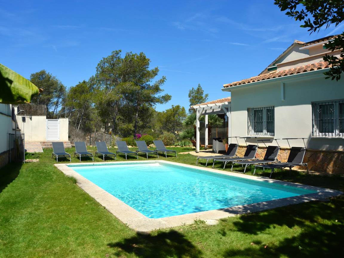 400 M² Villa ∙ 7 Chambres ∙ 18 Personnes - Sitges