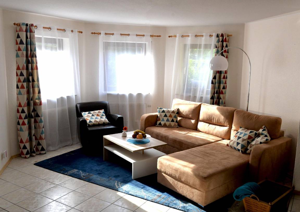 69 M² Apartment ∙ 2 Bedrooms ∙ 4 Guests - Markdorf
