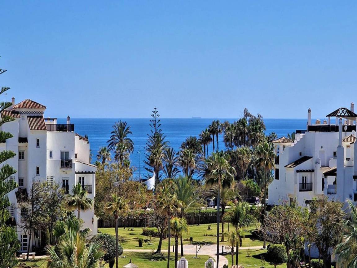 185 M² Apartment ∙ 4 Bedrooms ∙ 8 Guests - Costa del Sol