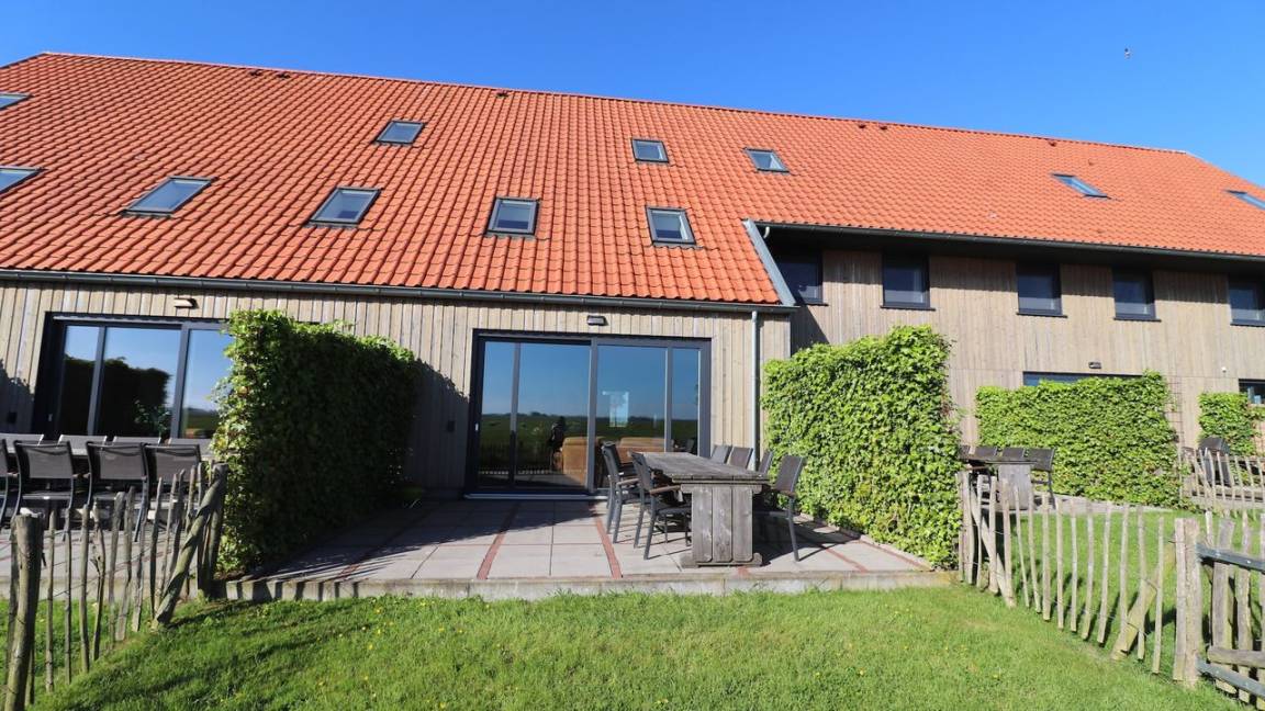 180 M² Huis ∙ 5 Slaapkamers ∙ 10 Gasten - Leeuwarden