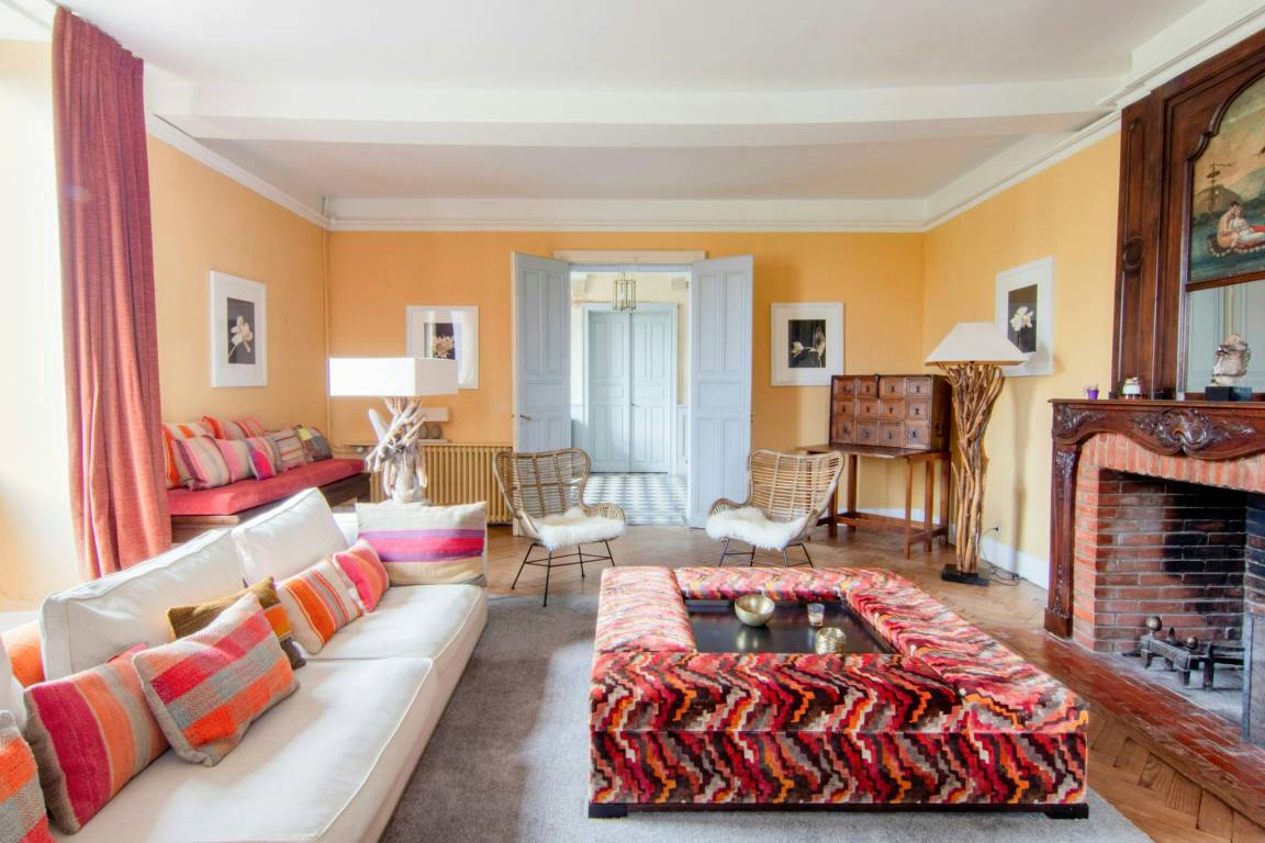 475 M² Maison De Vacances ∙ 6 Chambres ∙ 17 Personnes - Bazas