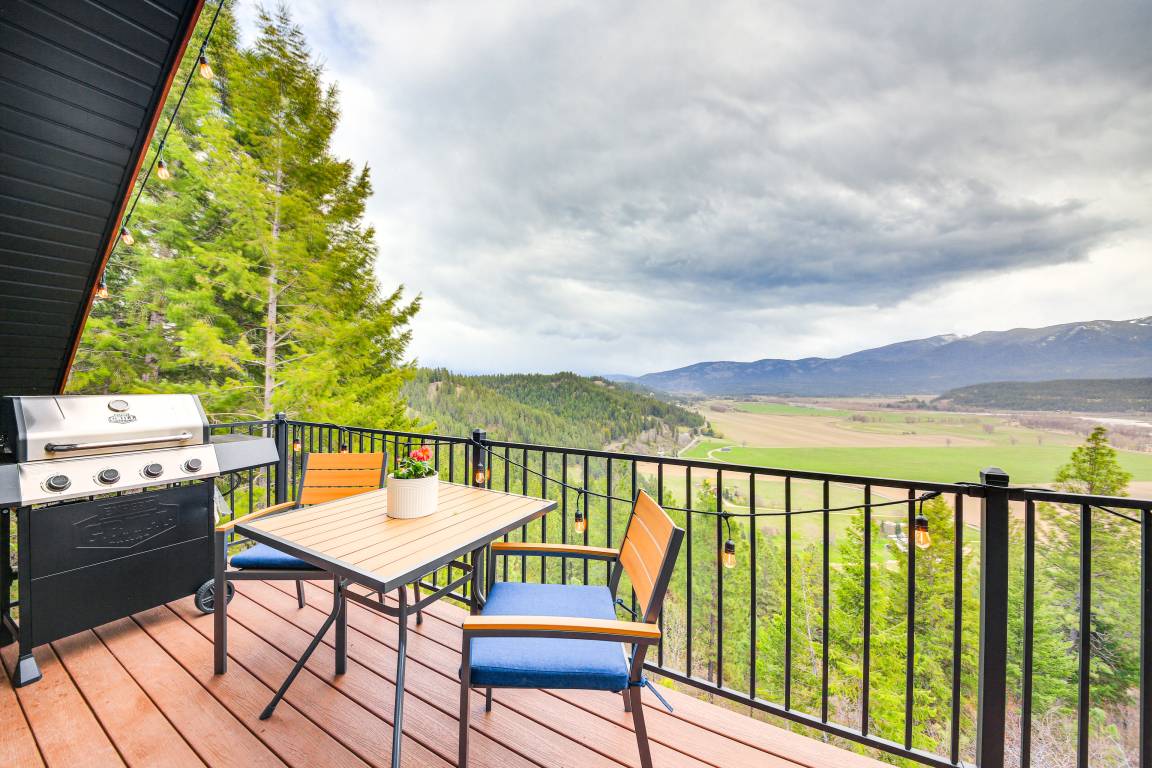 111 M² House ∙ 2 Bedrooms ∙ 4 Guests - Bonners Ferry, ID