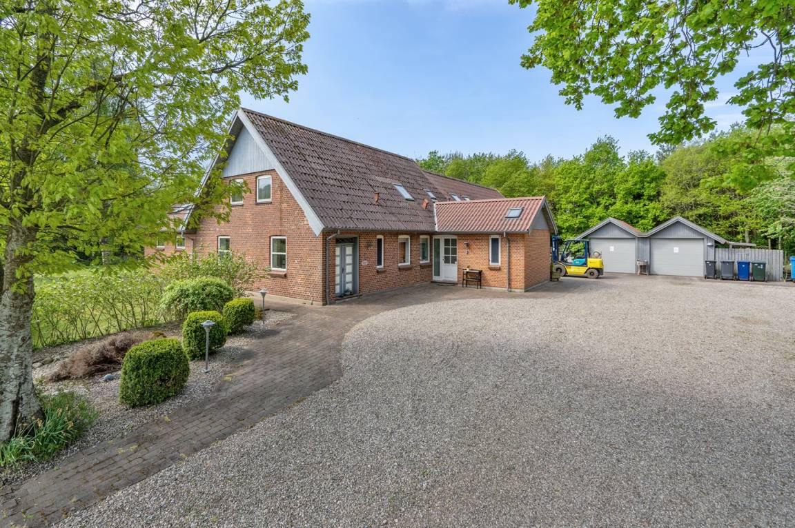 230 M² House ∙ 4 Bedrooms ∙ 10 Guests - Ribe