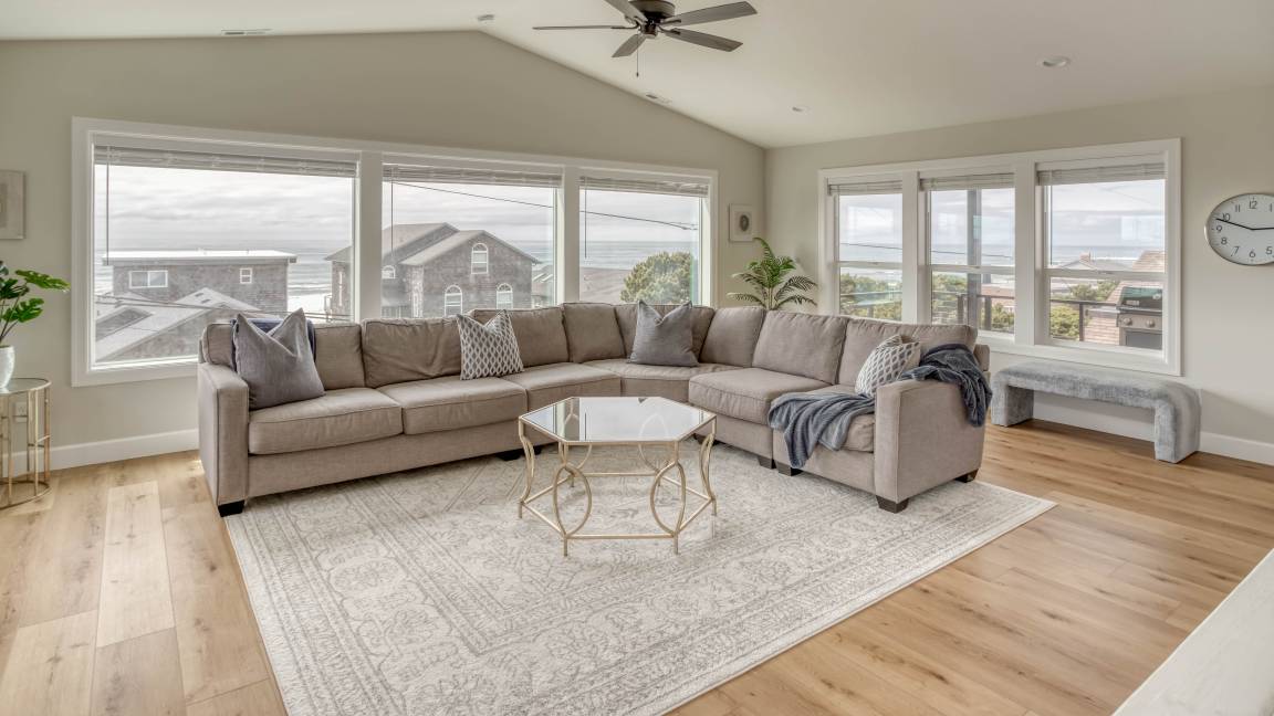 232 M² House ∙ 4 Bedrooms ∙ 11 Guests - Devil's Lake State Recreation Area, Lincoln City