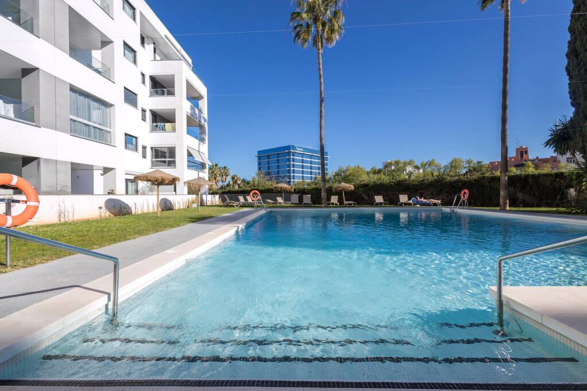155 M² Appartement ∙ 4 Chambres ∙ 12 Personnes - Marbella
