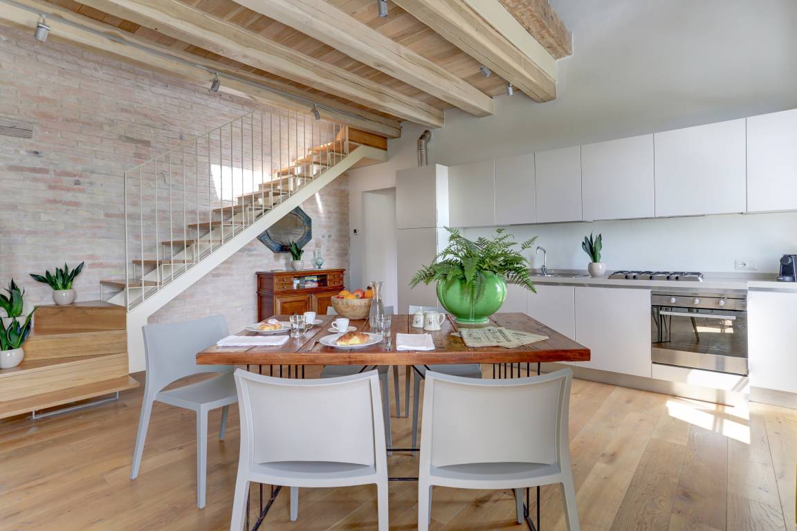 200 M² Villa ∙ 2 Schlafzimmer ∙ 6 Gäste - Numana