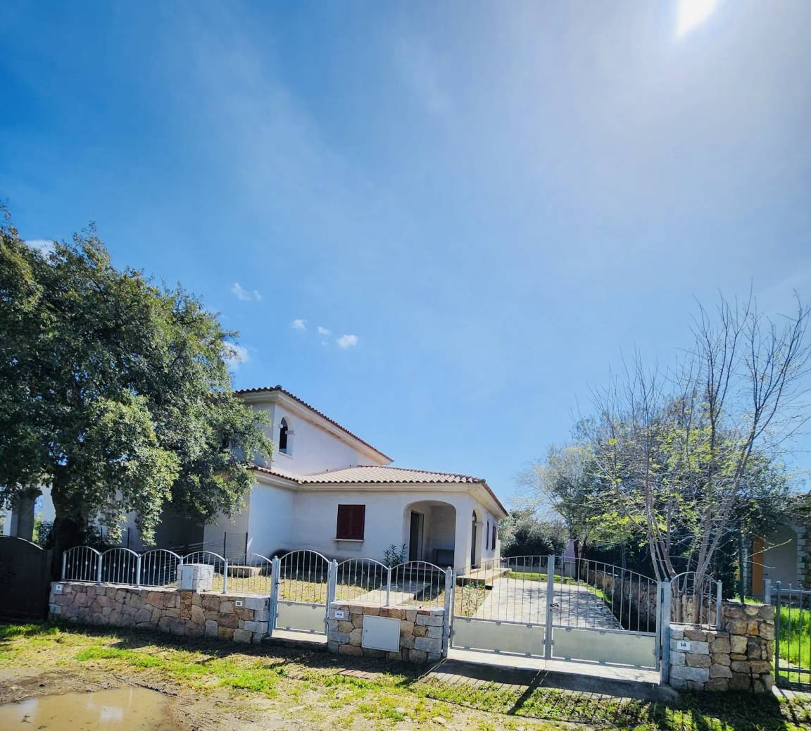 65 M² Ferienhaus ∙ 2 Schlafzimmer ∙ 6 Gäste - San Teodoro