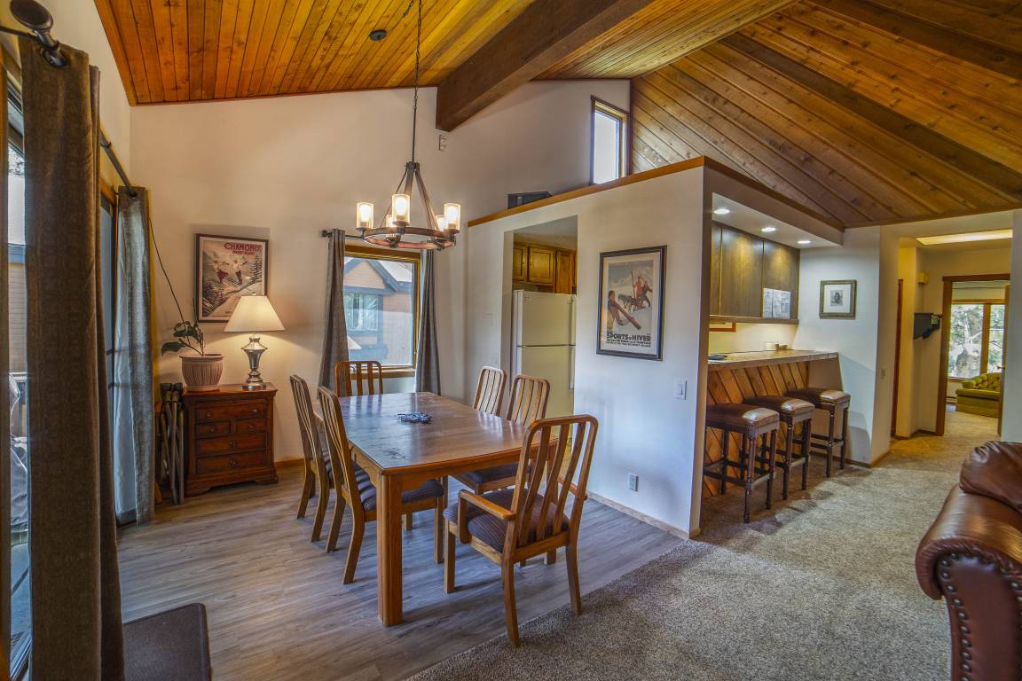 79 M² Condo ∙ 1 Bedroom ∙ 4 Guests - Mammoth Lakes, CA