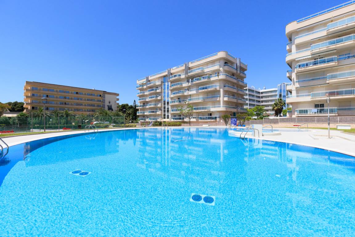 55 M² Apartment ∙ 2 Bedrooms ∙ 5 Guests - Salou