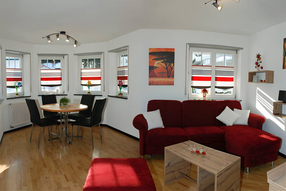 70 M² Ferienwohnung ∙ 2 Schlafzimmer ∙ 4 Gäste - Missen-Wilhams