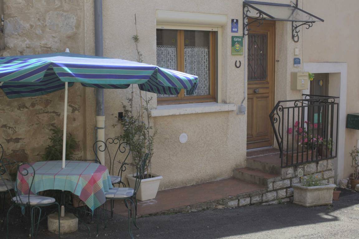 80 M² Gîte ∙ 2 Chambres ∙ 4 Personnes - Quillan