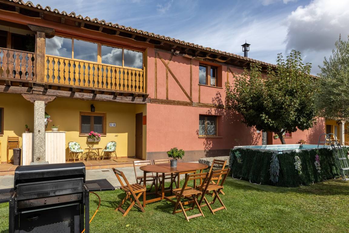 170 M² Maison De Vacances ∙ 3 Chambres ∙ 9 Personnes - Piedrahíta