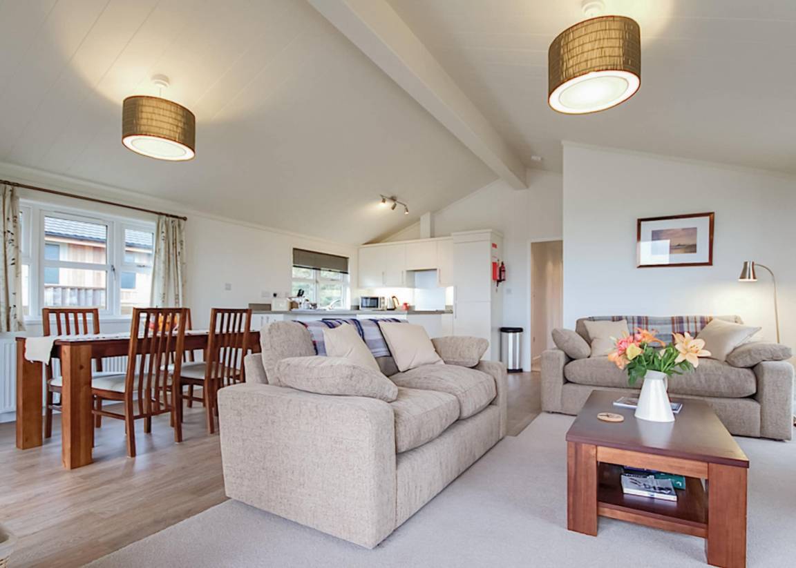 Chalet ∙ 2 Bedrooms ∙ 4 Guests - Falmouth