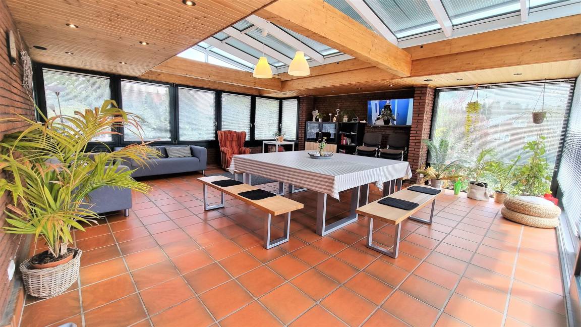 122 M² Ferienwohnung ∙ 1 Schlafzimmer ∙ 5 Gäste - Seevetal