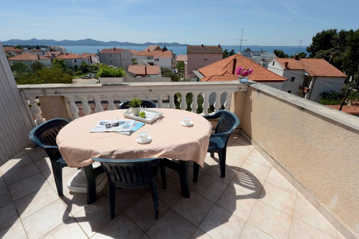 50 M² Apartment ∙ 2 Bedrooms ∙ 5 Guests - Zadar