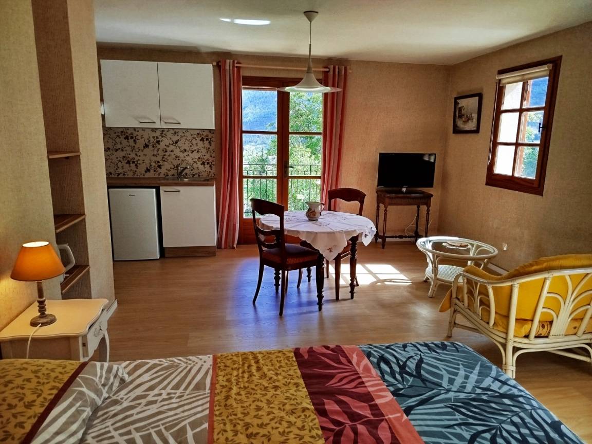 35 M² Gîte ∙ 1 Chambre ∙ 2 Personnes - Annot
