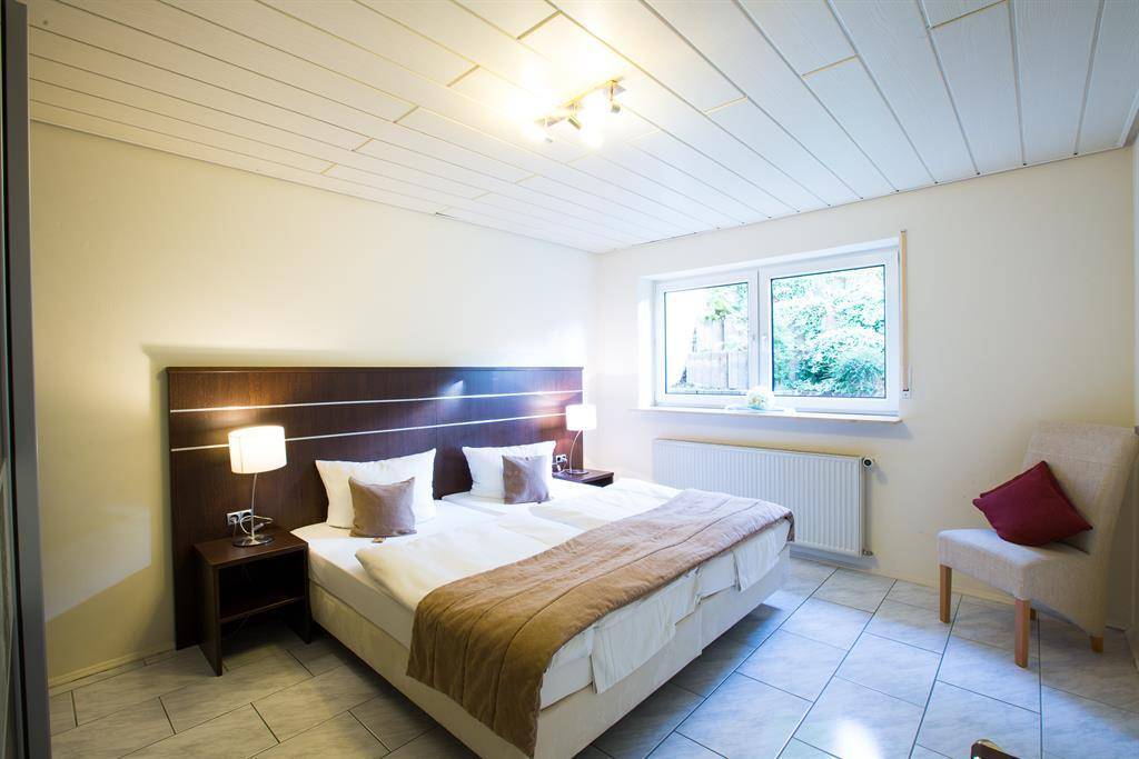 70 M² Apartment ∙ 1 Bedroom ∙ 4 Guests - Speyer
