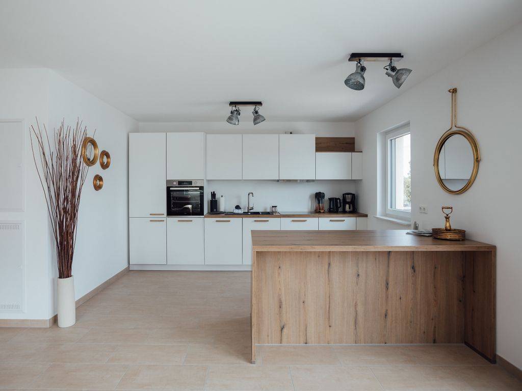 90 M² Apartamento ∙ 2 Quartos ∙ 4 Hóspedes - Werder