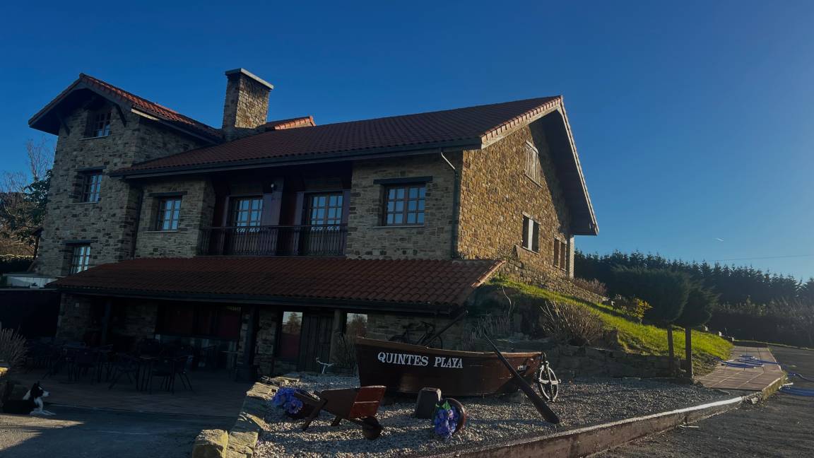 250 M² Villa ∙ 6 Schlafzimmer ∙ 12 Gäste - Gijón