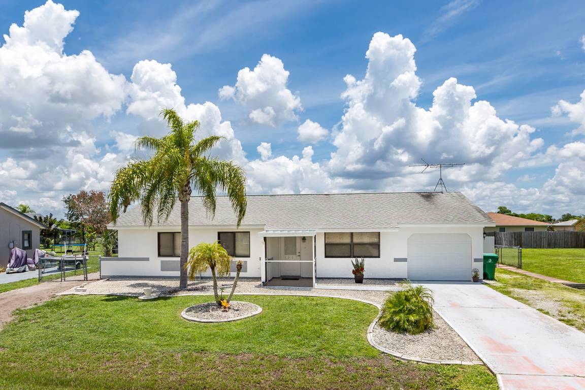 112 M² House ∙ 3 Bedrooms ∙ 6 Guests - Port Charlotte, FL