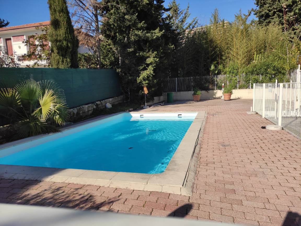 25 M² Apartment ∙ 1 Bedroom ∙ 4 Guests - Nice