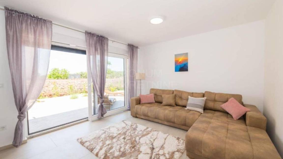 190 M² Apartment ∙ 4 Bedrooms ∙ 10 Guests - Skradin